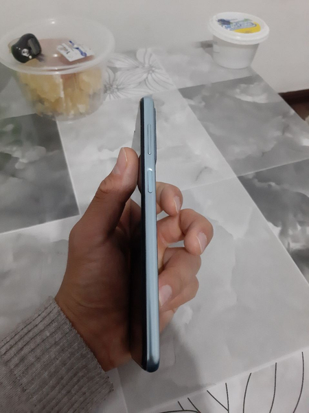 Samsung M23 yengi 128HZ Ozu 4+4 Pamyat 128