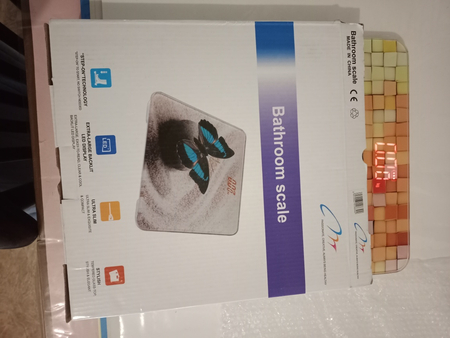 Продам весы электронные новые
