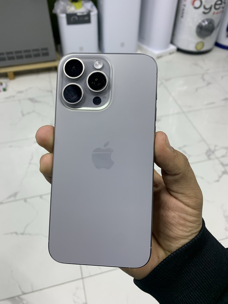 iPhone 15 pro max 256gb