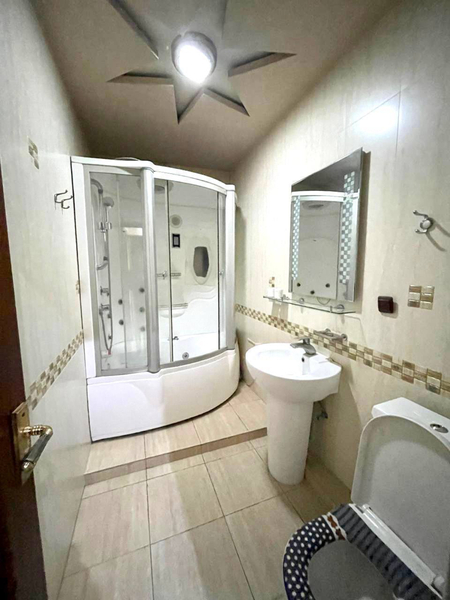 Продается квартира Срочно ор-р Моштабиб 3в2/2/9