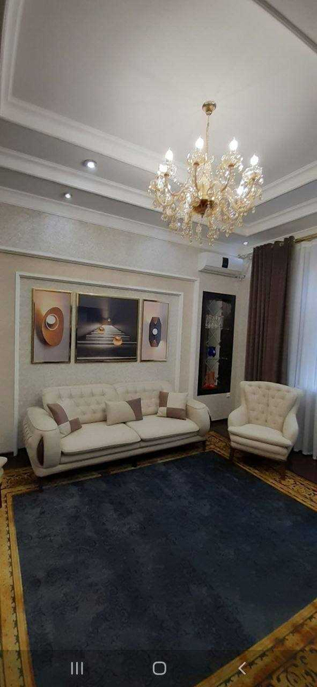 V3837 2/4/4 Улице Бабура Ор.р: ТРЦ Next 50м2 евроремонт