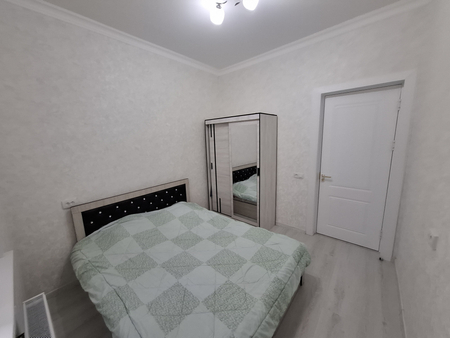 Arenda kvartira Mirobod tumani baku koʻchasi 2xona Navastiroyka