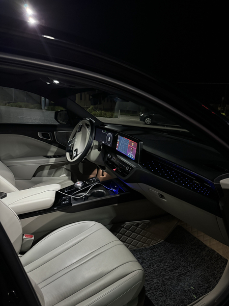 KIA K8 Signature 2023