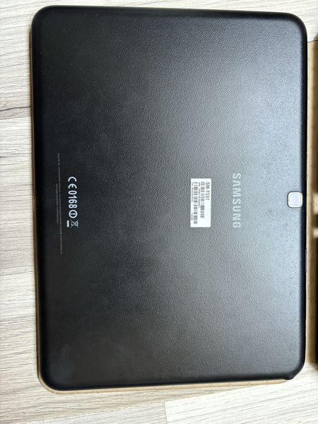 Срочно продаю планшет Samsung