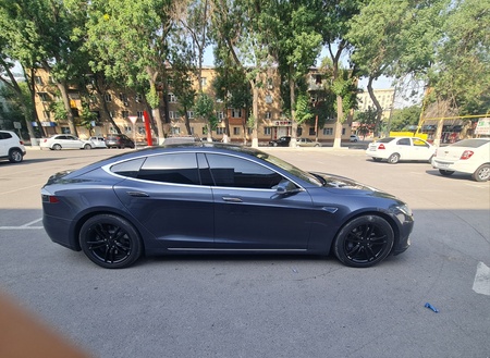 Продам Tesla model S, dual motor