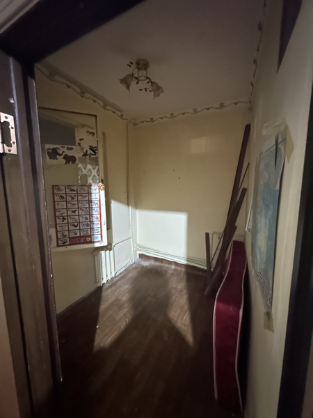 Kadishva bozoriga 300 metr 2 xonali dom