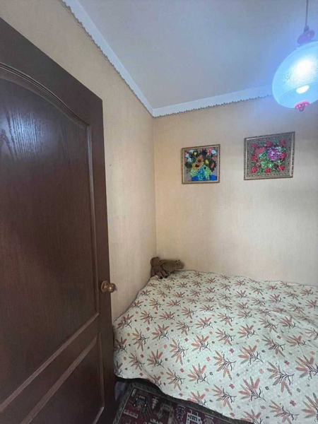 Продаётся 2в3/4/4 на Шота Руставели балкон 2/6 не торец