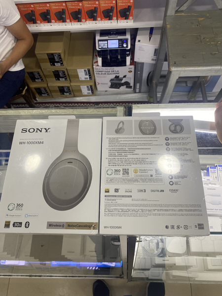 Sony XM4 Black/Blue/Siliver есть в наличии!