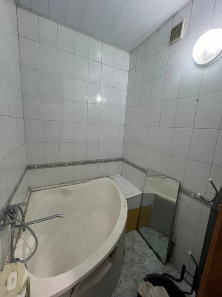 Чилонзор 14 Афруз чорраха 3/2/4 балкон 1,5×6 68 м² Жахон тиллари якин