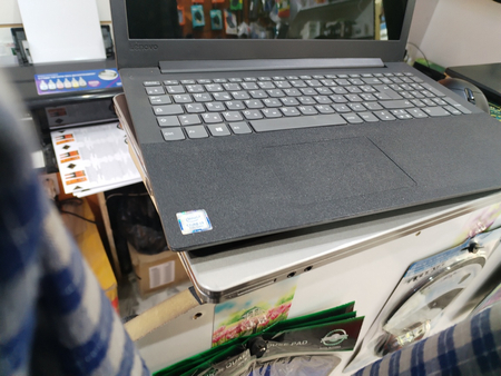 Noutbuk sotiladi Lenovo core i3 7020