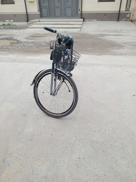 Velosiped sotiladi srochno