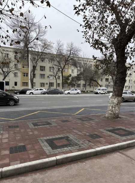 Срочно Не жилой Под Офис 2/1/4 Нукусская вдоль дороги. Глинка