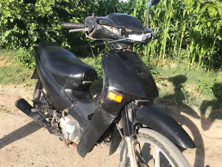 Скутер бензиновый, 72 куб., коробка автомат.
