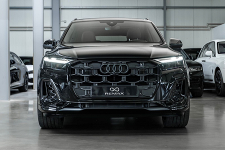 Audi Q7 55 TFSI quattro S-line из Германии
