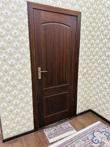 Продаются  двери