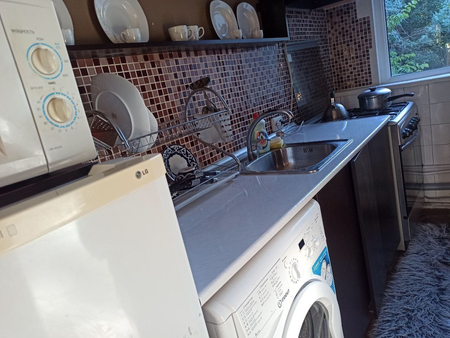 Срочно сдаю аренда Студенты Юнусабад 12квартал 3/2/4 600$