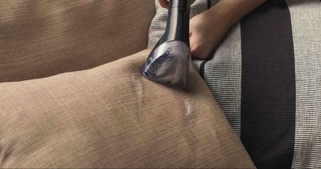 Моющий пылесос  для чистки ковров и мебели Bissell Spot Clean