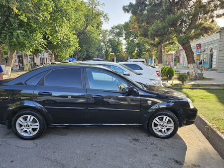 Продаётся Lacetti 2 позиция 2013г.