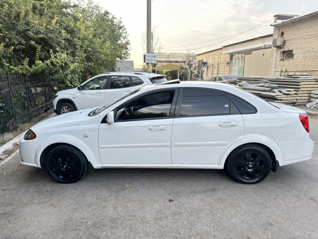 Jentra 3 Poz R15 Diska Balon Qora Rang Obmen Zavod Seriy Rangiga