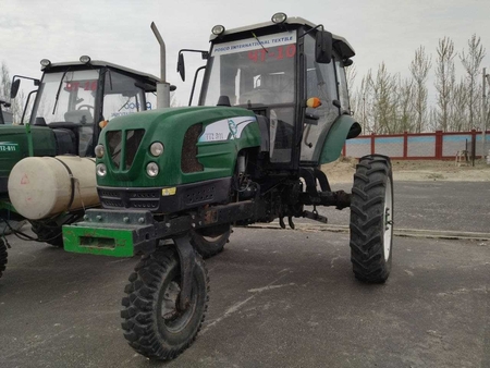 Traktor TTZ-811 ТТЗ Трактор ChT-10