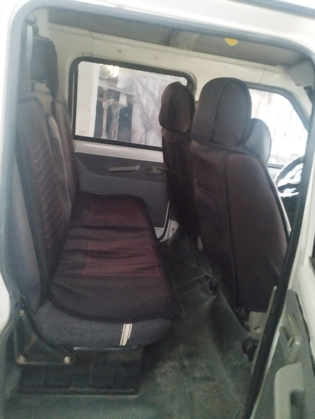 Moshina lifan kraska radnoy 1500 kg oladi 4 odam ketadi gaz binzi