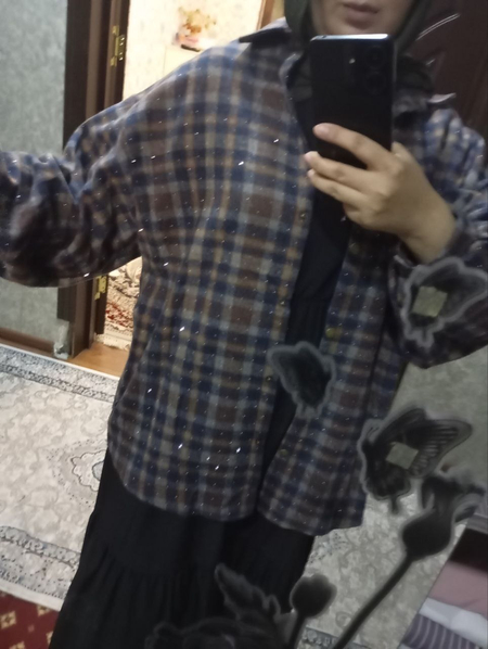Kardigan rubashkalar ayollar uchun