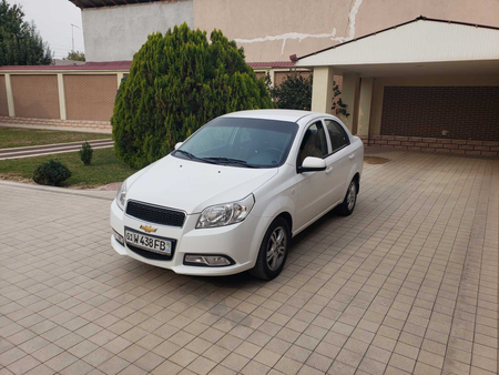Nexia 3 avtomat  satiladi
