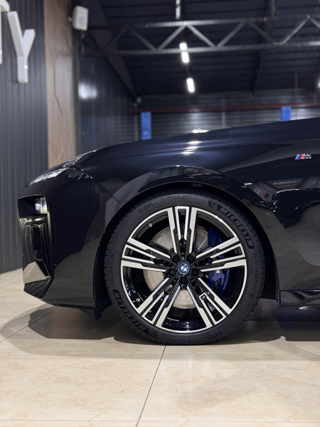 Bmw 760i в наличии