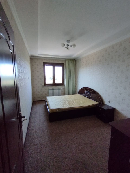 Сдайотса Чорсу 2/5/9, 500$