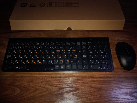 Беспроводные клавиатура и мышь Lenovo model: SK-8861