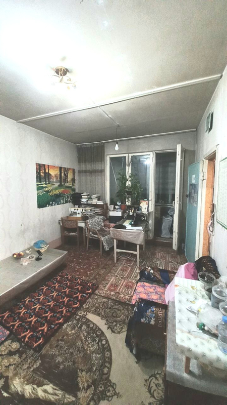 Продаётся 2/4/4 М Улугбекский р-н Ялангач м-в