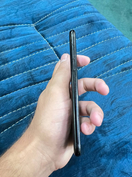 iPhone 7 sotiladi