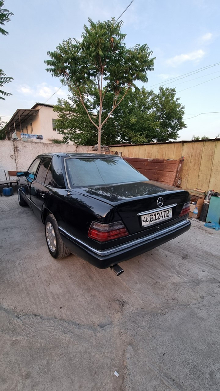 Продаётся Mercedes w124
