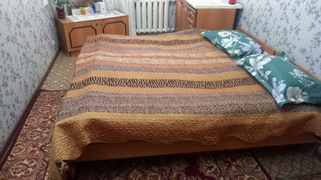 Продаю мебель шкаф кровать трюмо