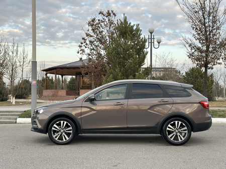 Lada Vesta SW Cross