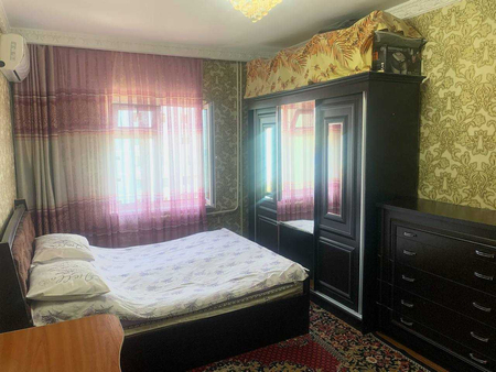 продаётся своя 5 ком квартира,127 кв2-метро 700 метров + 2 парковки