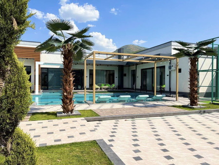 Dacha charvak arenda ( niagara villasi) xamma sharoitlar bor