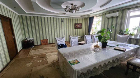 Продаётсяи  Шахар марказида ховли-уй сотилади. Соток 2