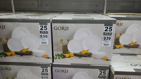 Набор Gorji
Производство Иран