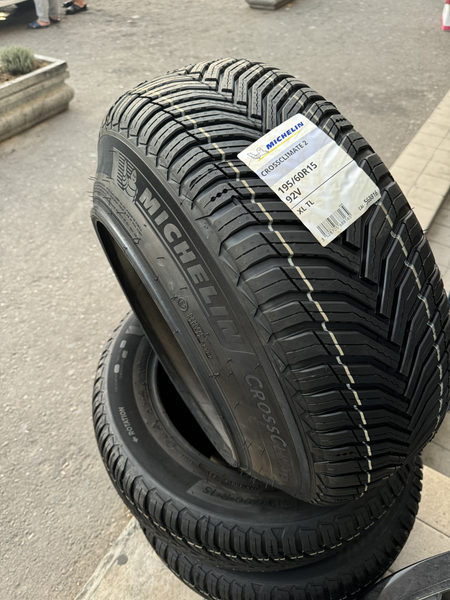 Michelin cross climate R15