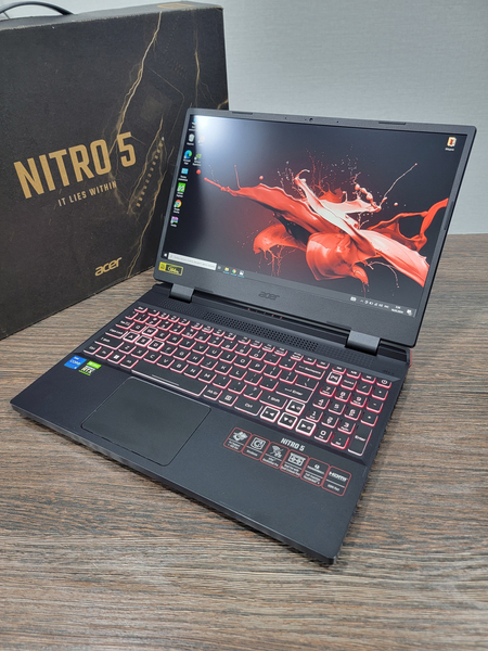 игровой ноутбук HP Gaming Pavilion-15, для игр и графических программ,