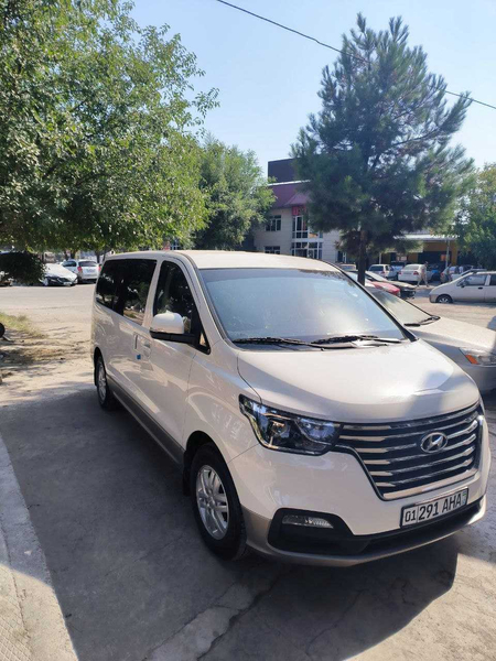 Hyundai H1 микроавтобус сотилади Янги