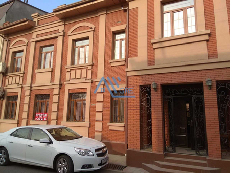 Ракат махалла пр-д Каракумская евро дом в 3 уровня 8 сот.13 ком. 993м²