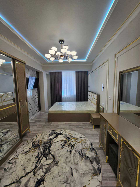 3 xonali 105m² 4-qavat uy sotiladi