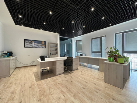 Сдаётся шикарный офис в элитном Жк Mirabad Avenue
