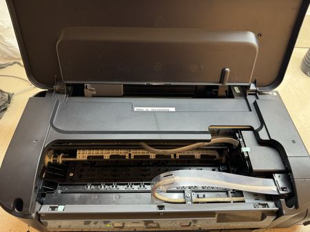 Epson M100 ishlashga tayyor