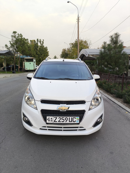 Arenda Vikup Spark 4 pozitsa