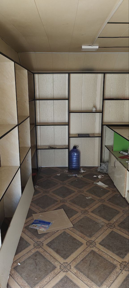 Koʻchma vagon 4 ha 2 magazin qilsa xam boʻoadi