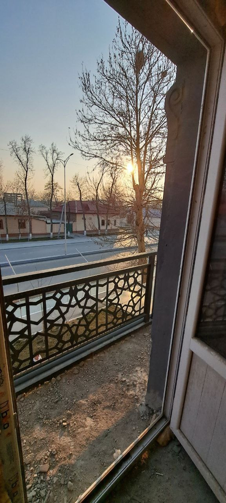 2 xonali kvartira karobka holatida