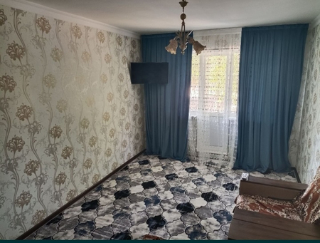 1 хонали уй ижарага берилади